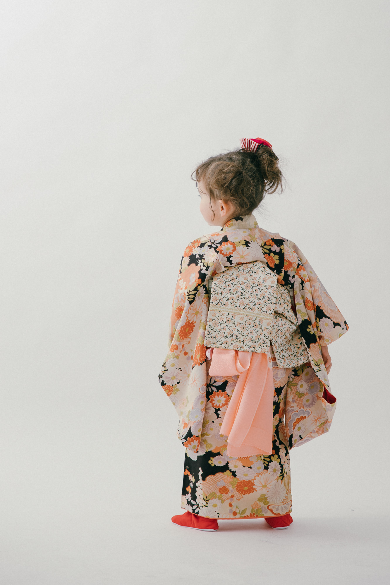 iro-3-044漆黒に珊瑚の花尽くし｜ル・クローゼット