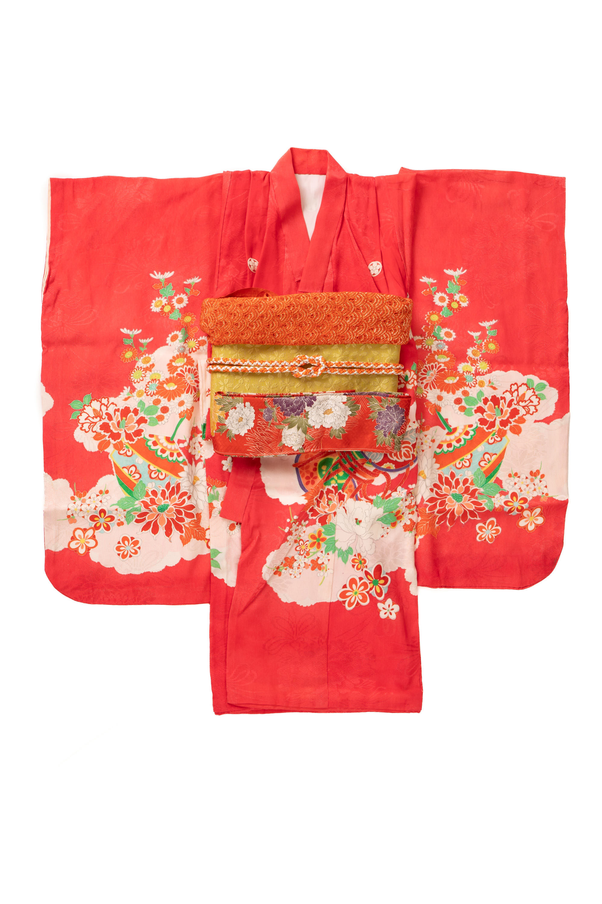 iro-3-067桃に駒と花鼓｜ル・クローゼット